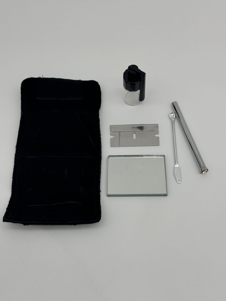 Snuff Kit Small - East Coast Bongs